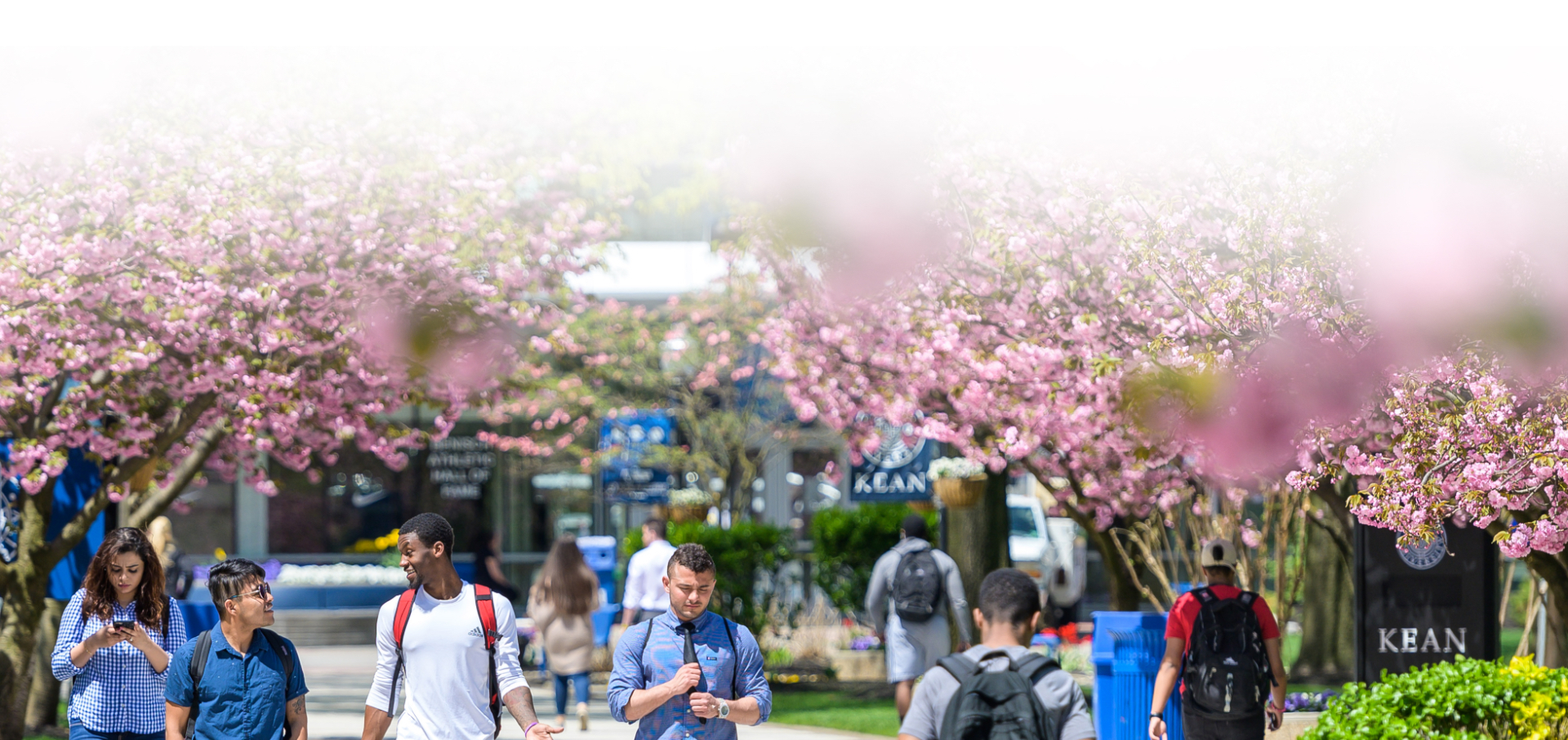 Kean University | CustomViewbook Wizard